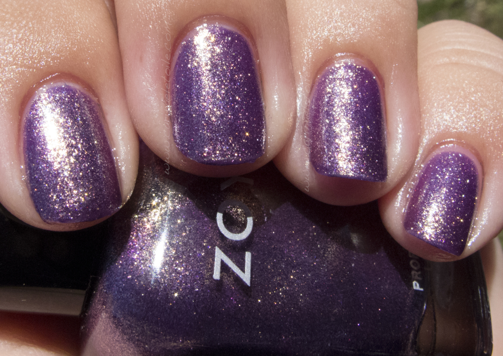 Zoya Giovanna | Carinae L'etoile's polish stash